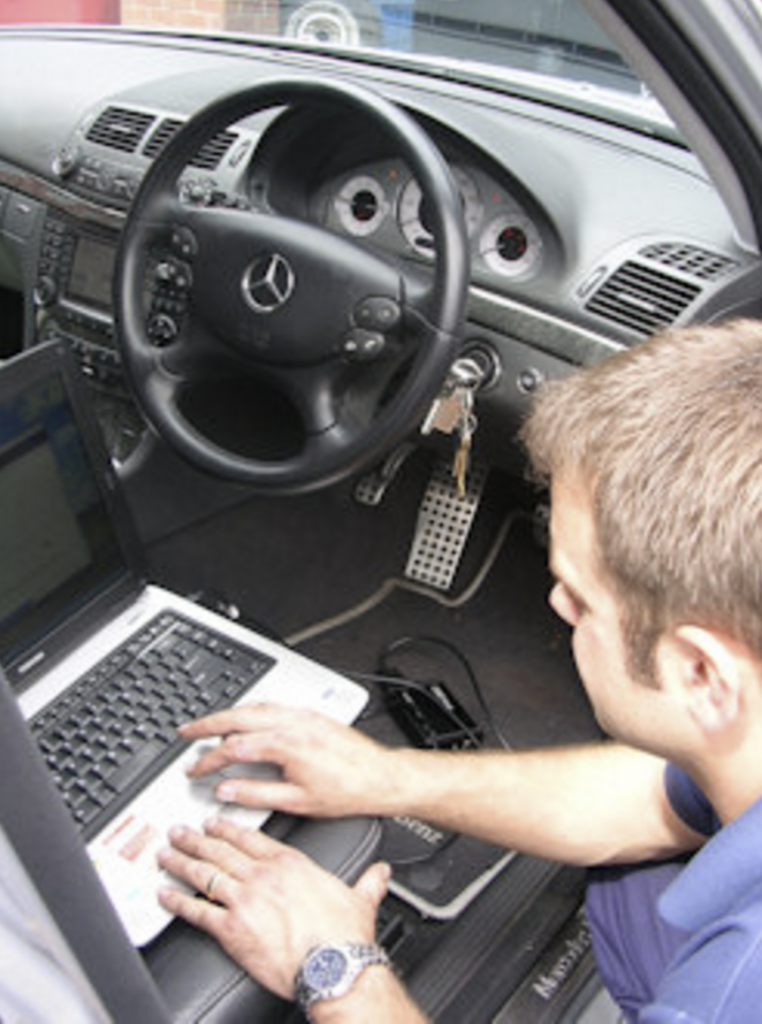 Truck Diagnostics with DAF PACCAR VCI | Pro Auto Diagnostics